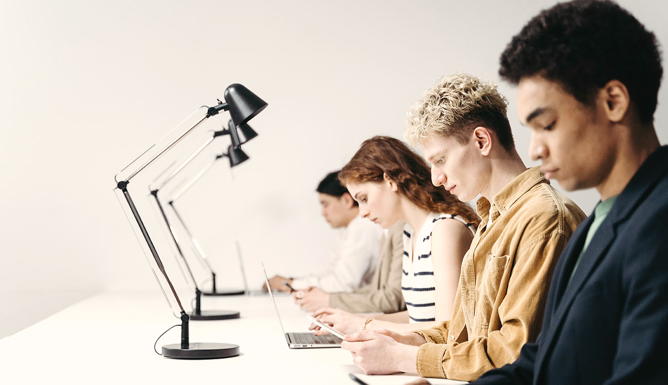 Intern program - Conscience & Efficience